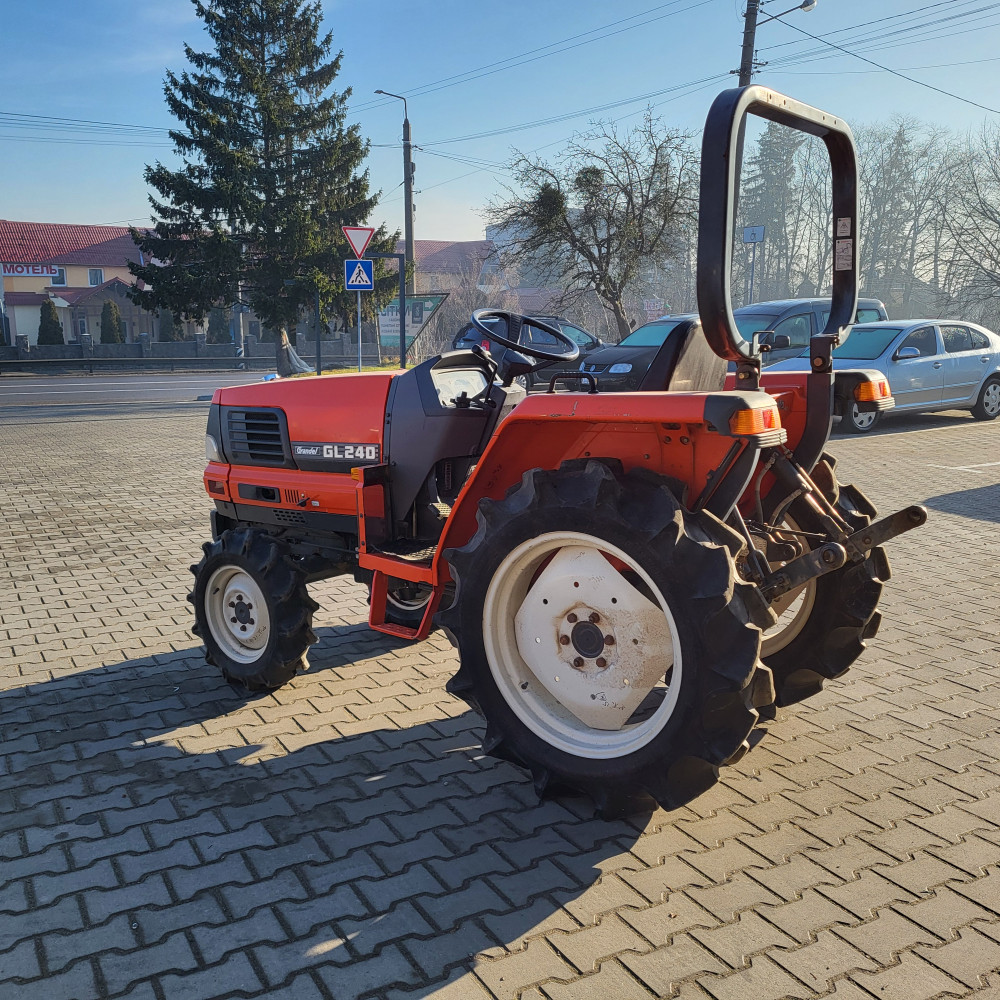 Міні-трактор Kubota GL240 Купити в Україні. Краща ціна. Безкоштовна швидка доставка | VRM-Техніка